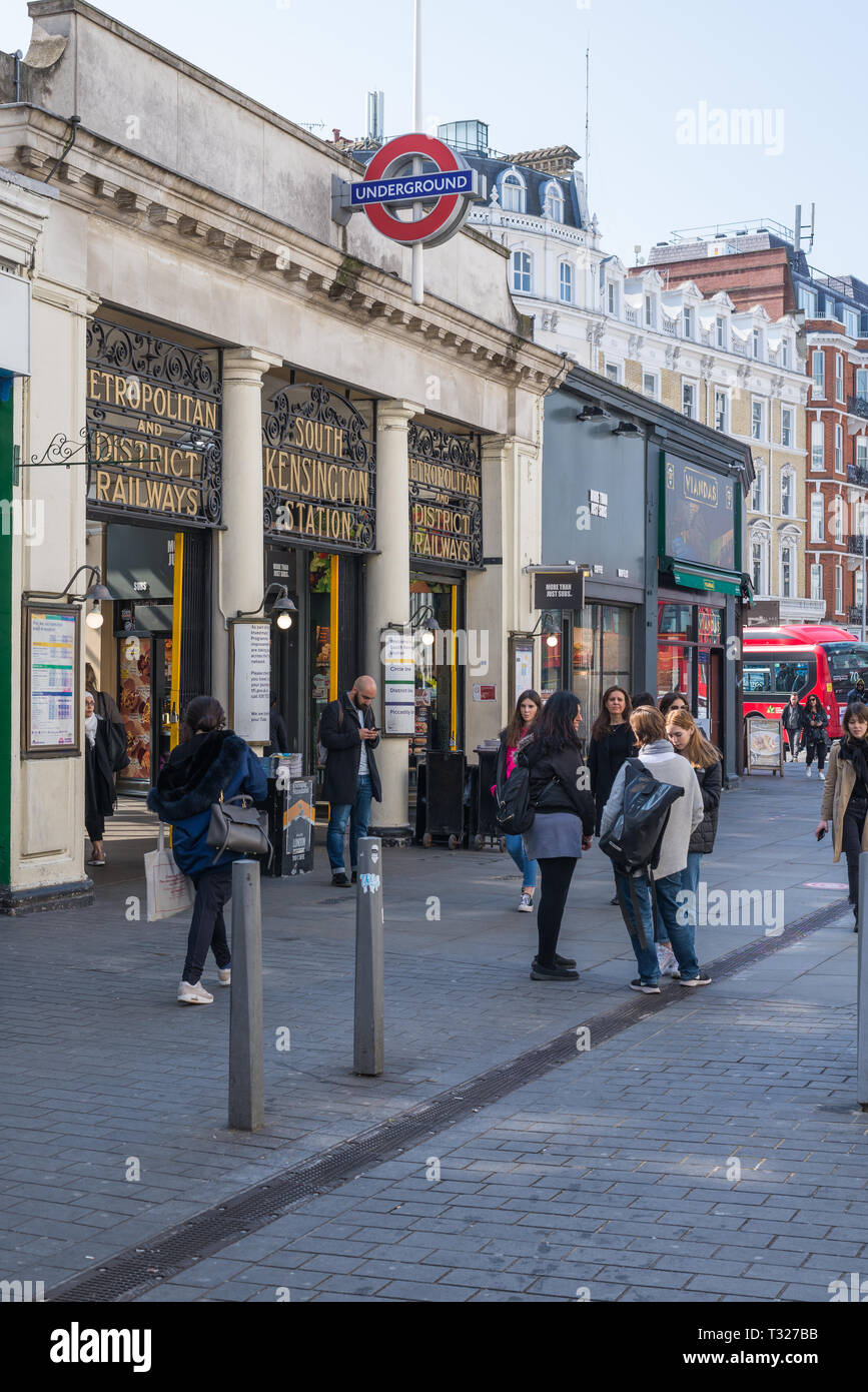People coming and going on a sunny springtime morning at South ...