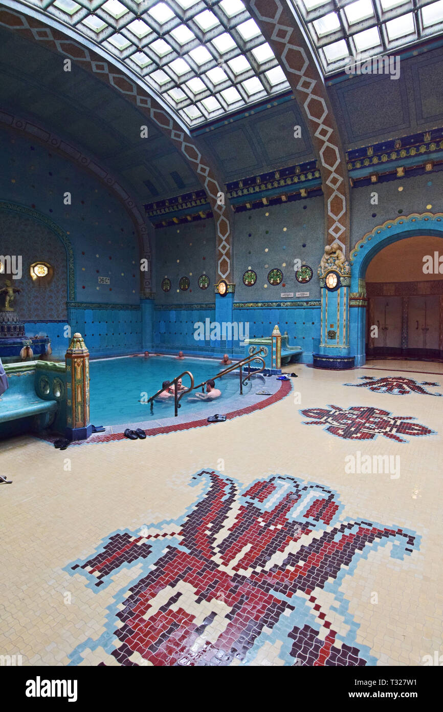 Gellert Thermal Baths and Swimming Pool (also known as the Gellért ...