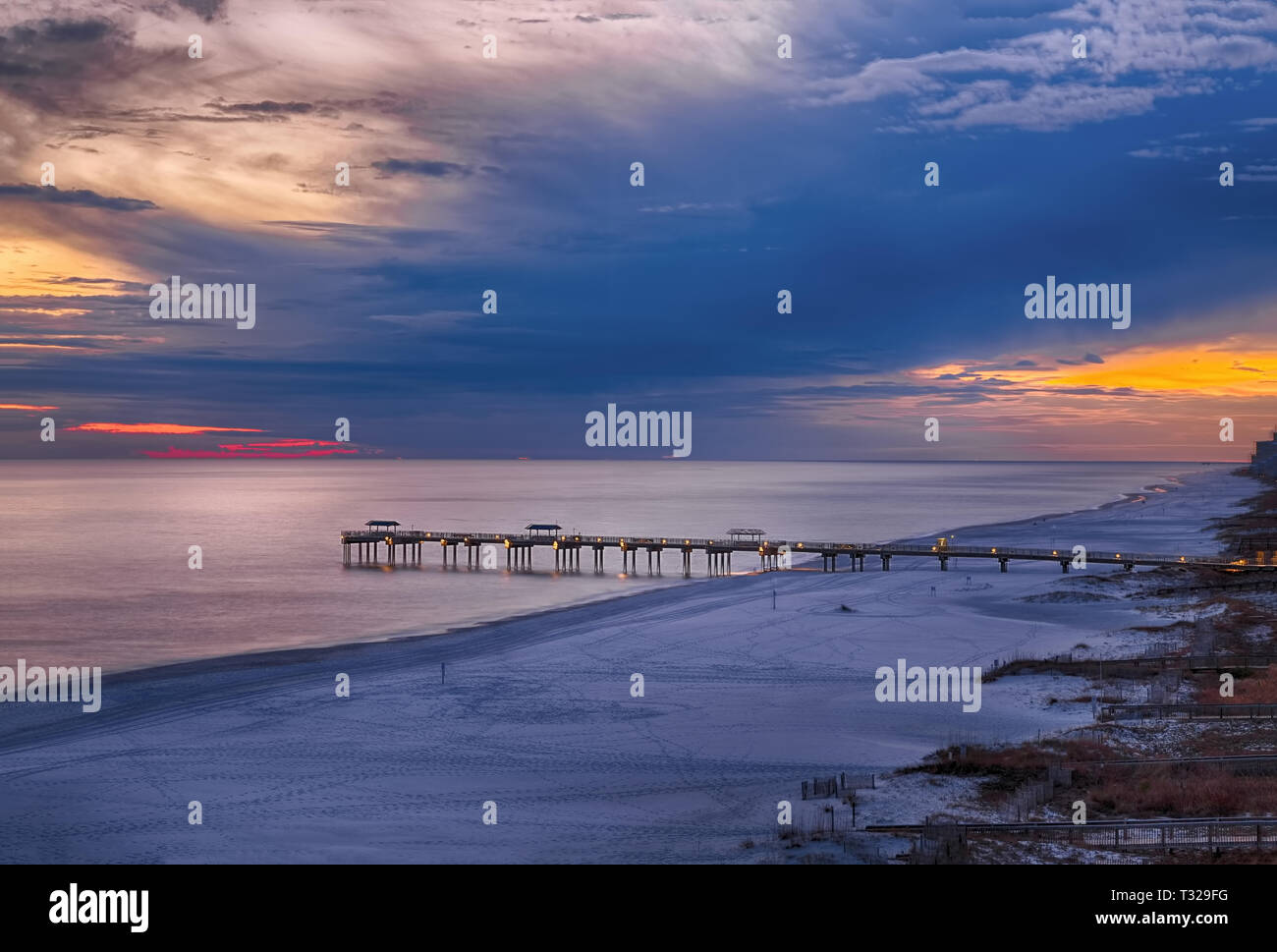 Orange beach alabama sunset hi-res stock photography and images - Alamy
