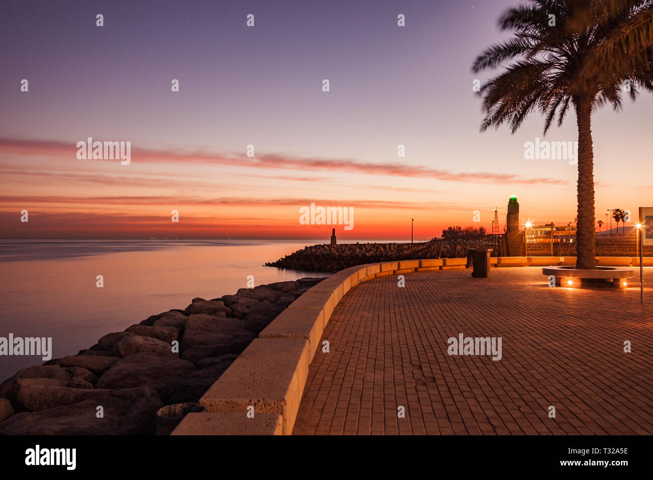 Corniche in Kuwait City. Kuwait City, Kuwait Stock Photo - Alamy