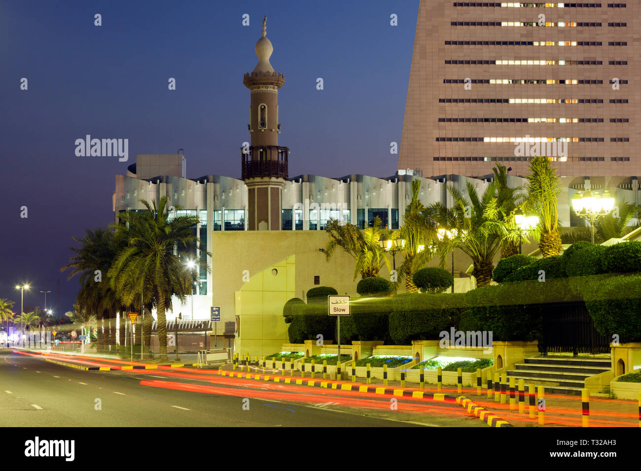 Mosque islam kuwait hi-res stock photography and images - Alamy