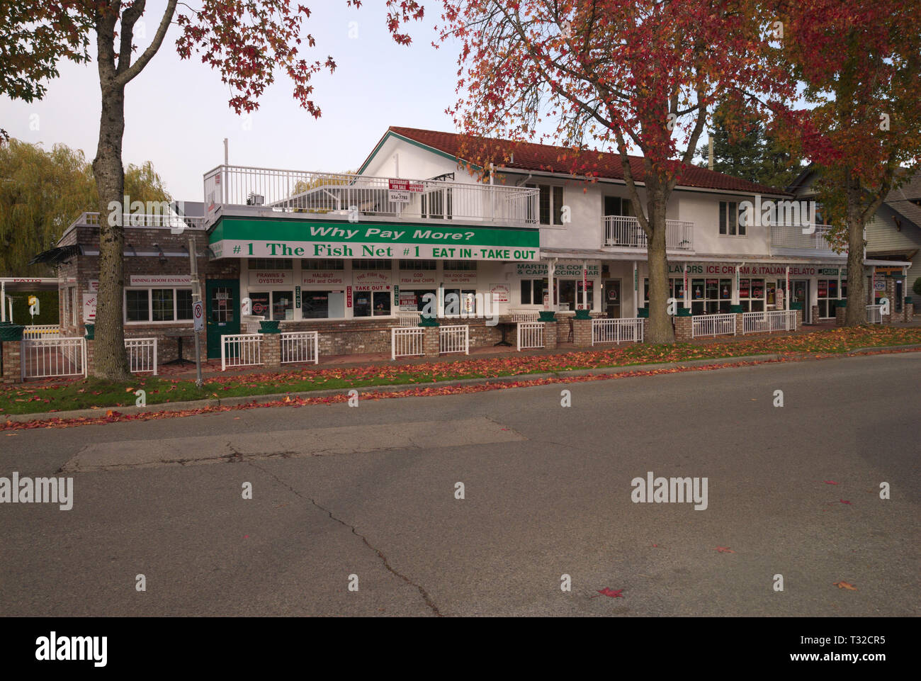 Fish net restaurant hi-res stock photography and images - Alamy