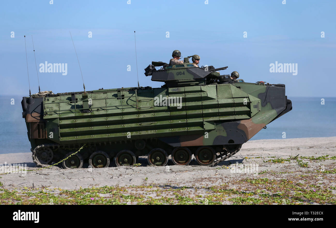 Exercise balikatan hi-res stock photography and images - Alamy
