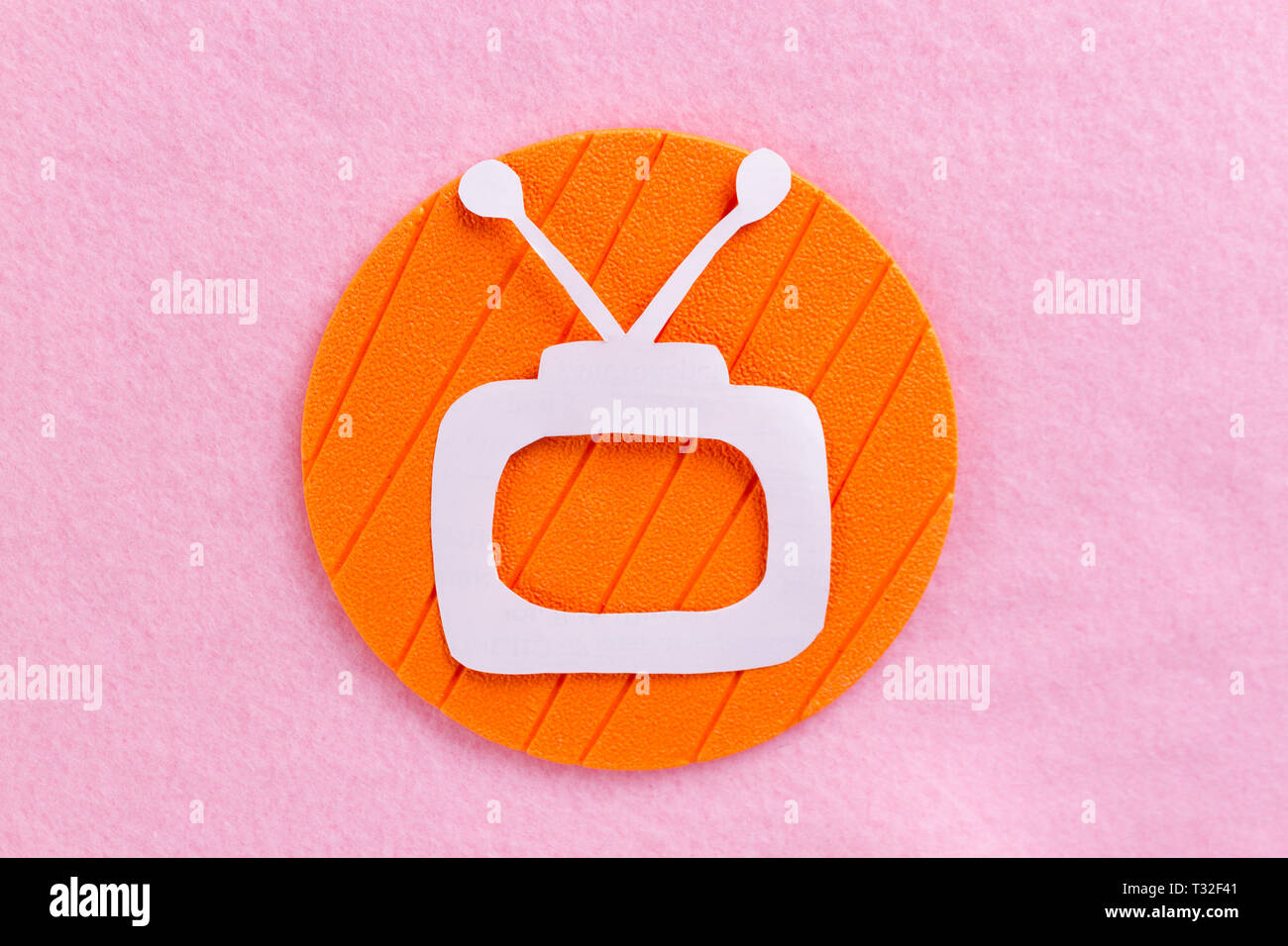 Retro old television with antenna made of paper Stock Photo - Alamy
