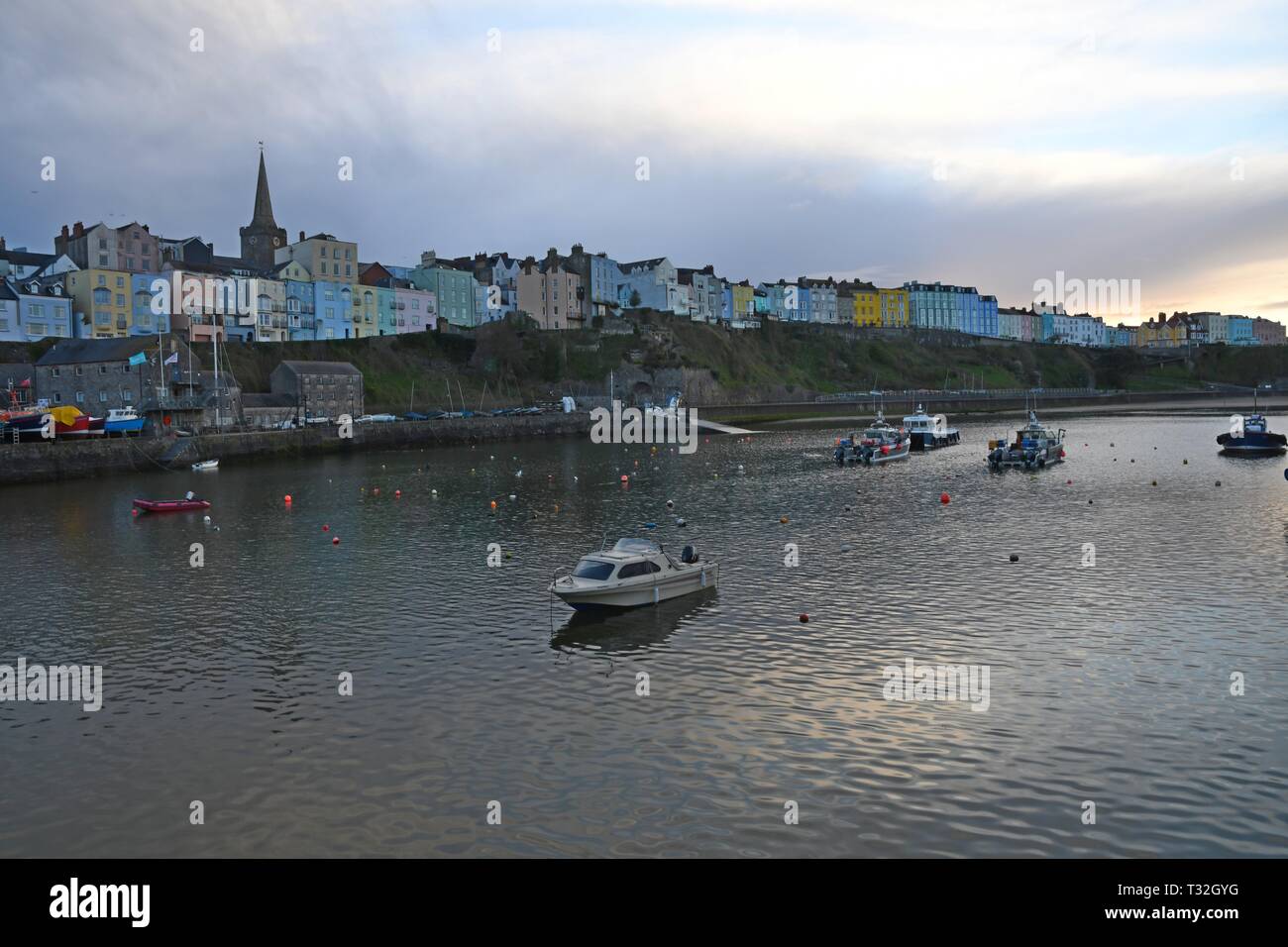 Tenby at night hi-res stock photography and images - Alamy