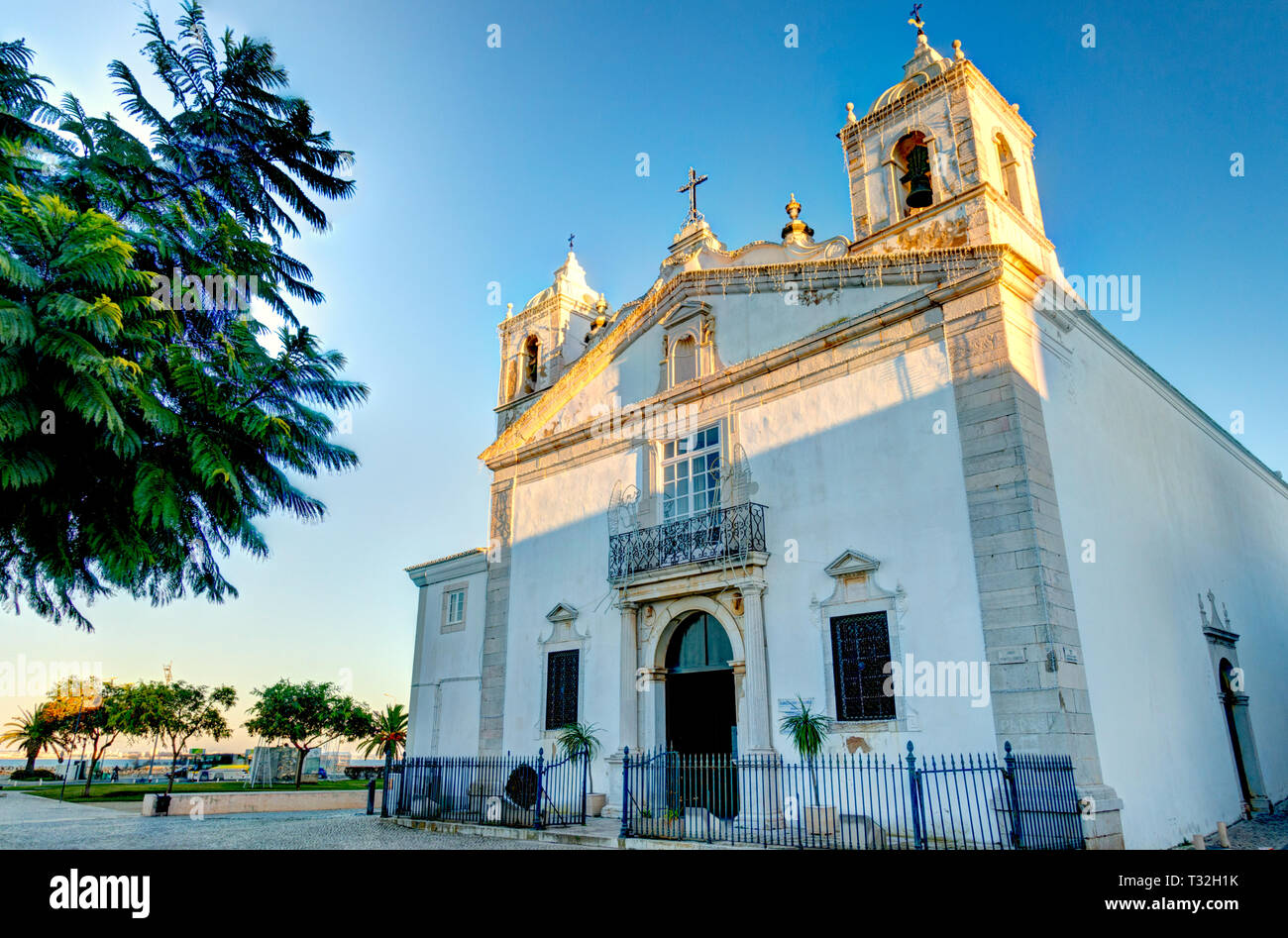 Portgugal hi-res stock photography and images - Alamy
