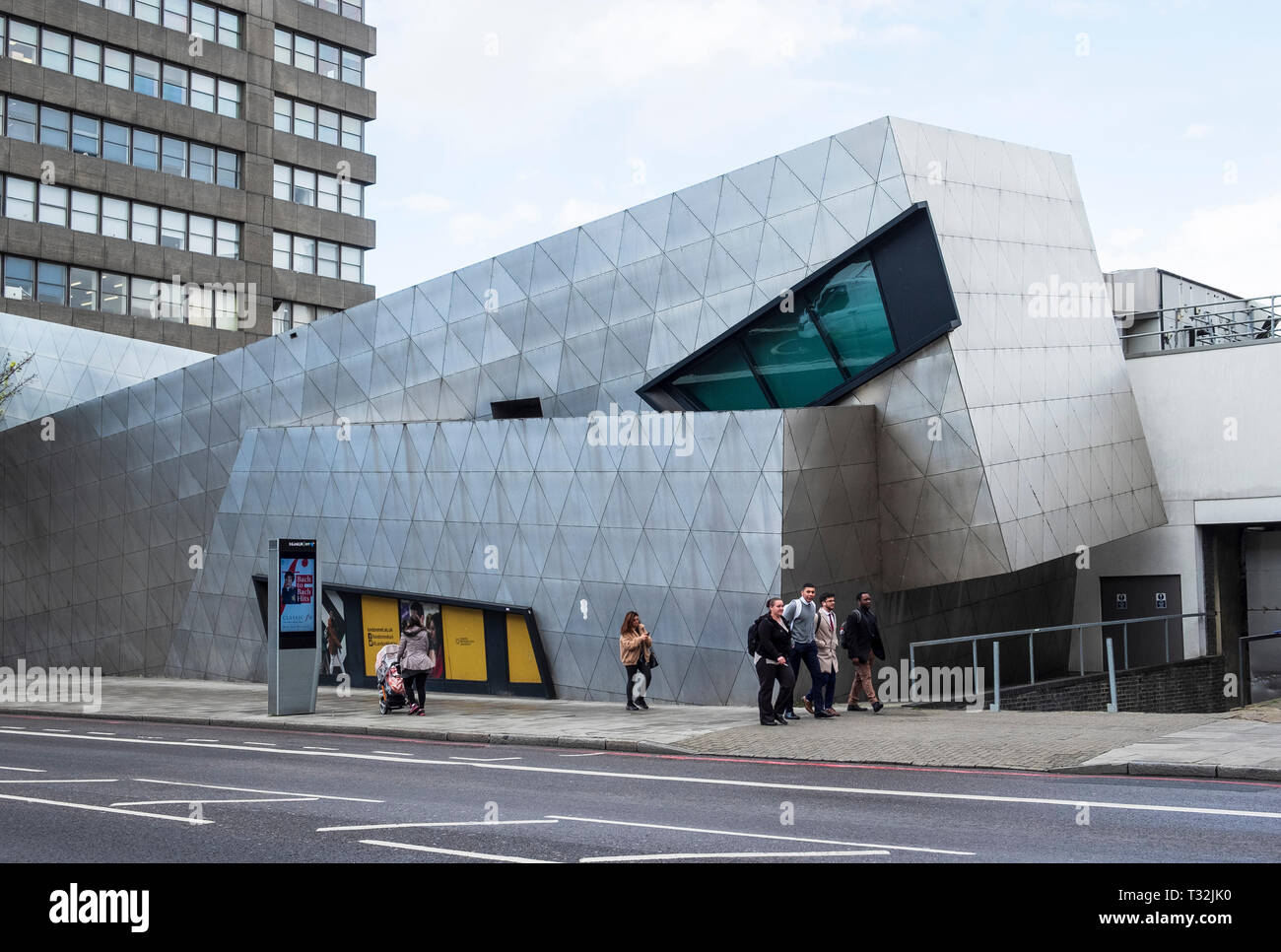 London Metropolitan University Graduate Centre, with angular stainless ...