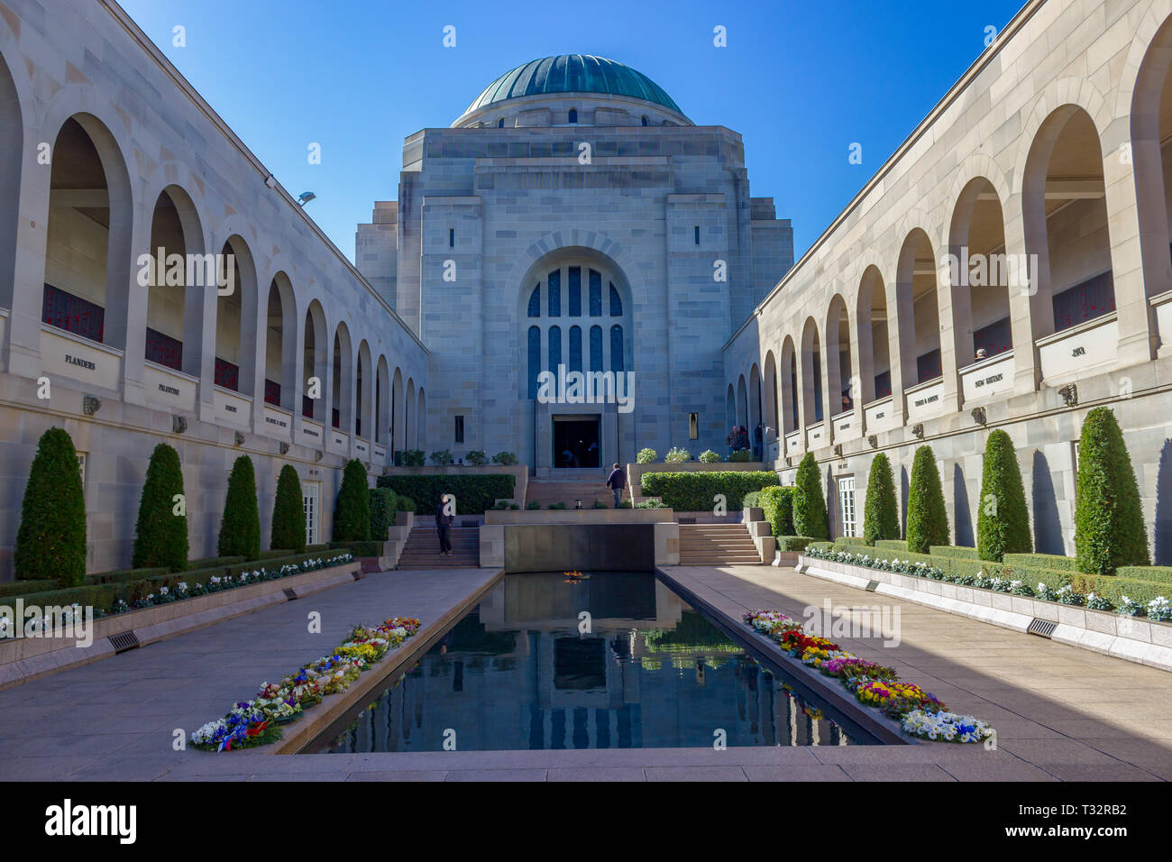 CANBERRA, AUSTRALIA, - 2015, Mai 15: The Australian War Memorial view ...