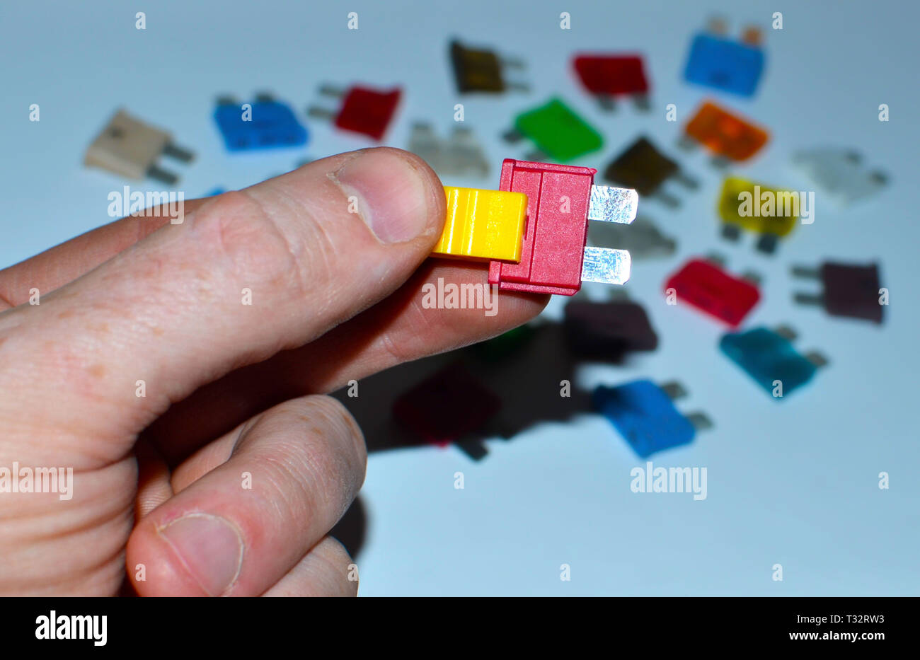 Blue automotive fuses hi-res stock photography and images - Alamy