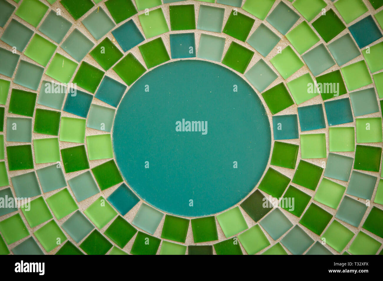 Circular tile hi-res stock photography and images - Alamy
