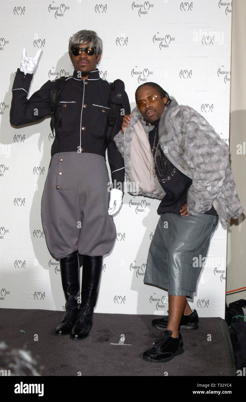 LOS ANGELES, CA. January 08, 2001: Singers OUTCAST at the 28th Annual ...