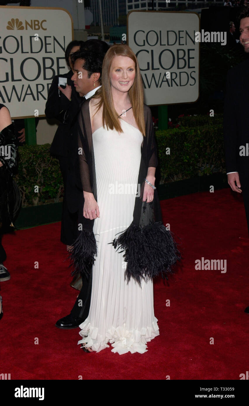 LOS ANGELES, CA. January 21, 2001: Actress JULIANNE MOORE at the 2001 ...