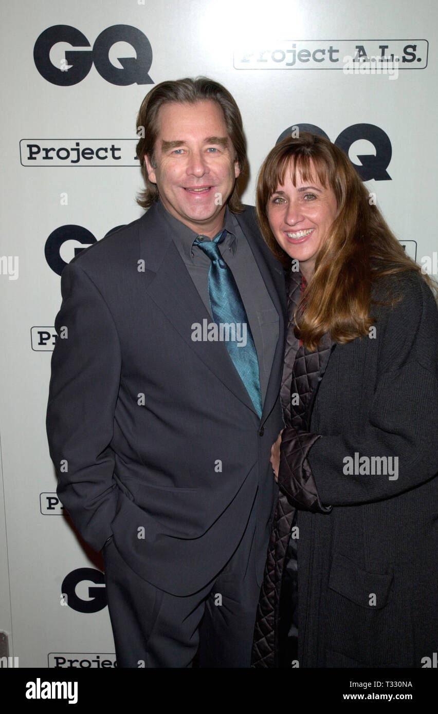 LOS ANGELES, CA. February 15, 2001: Actor BEAU BRIDGES & wife at the ...