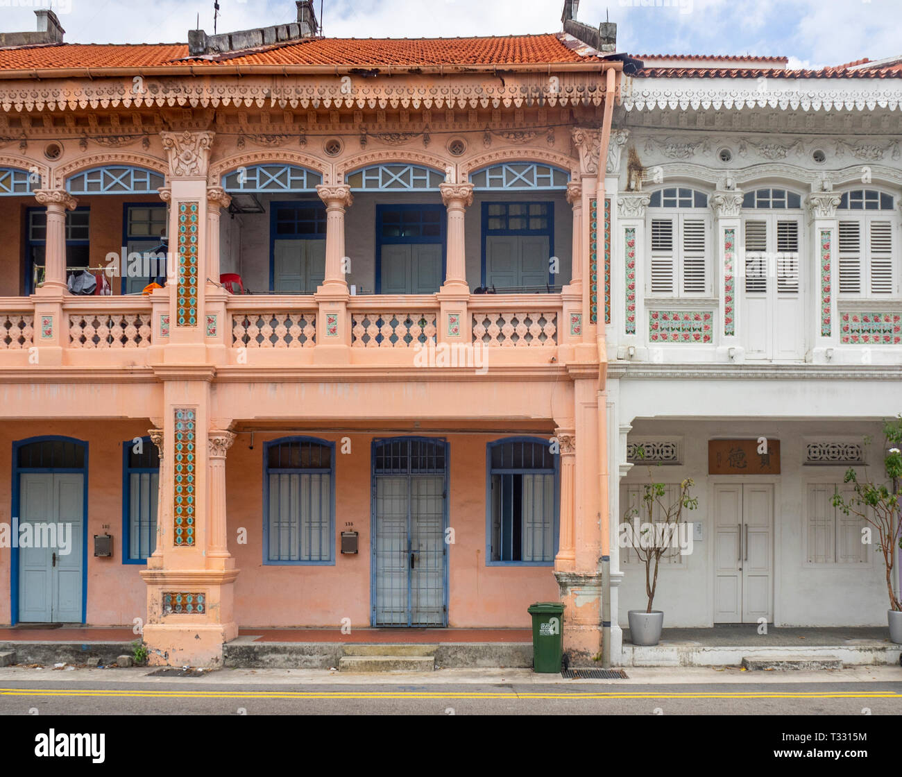 Peranakan house singapore singaporean hi-res stock photography and ...
