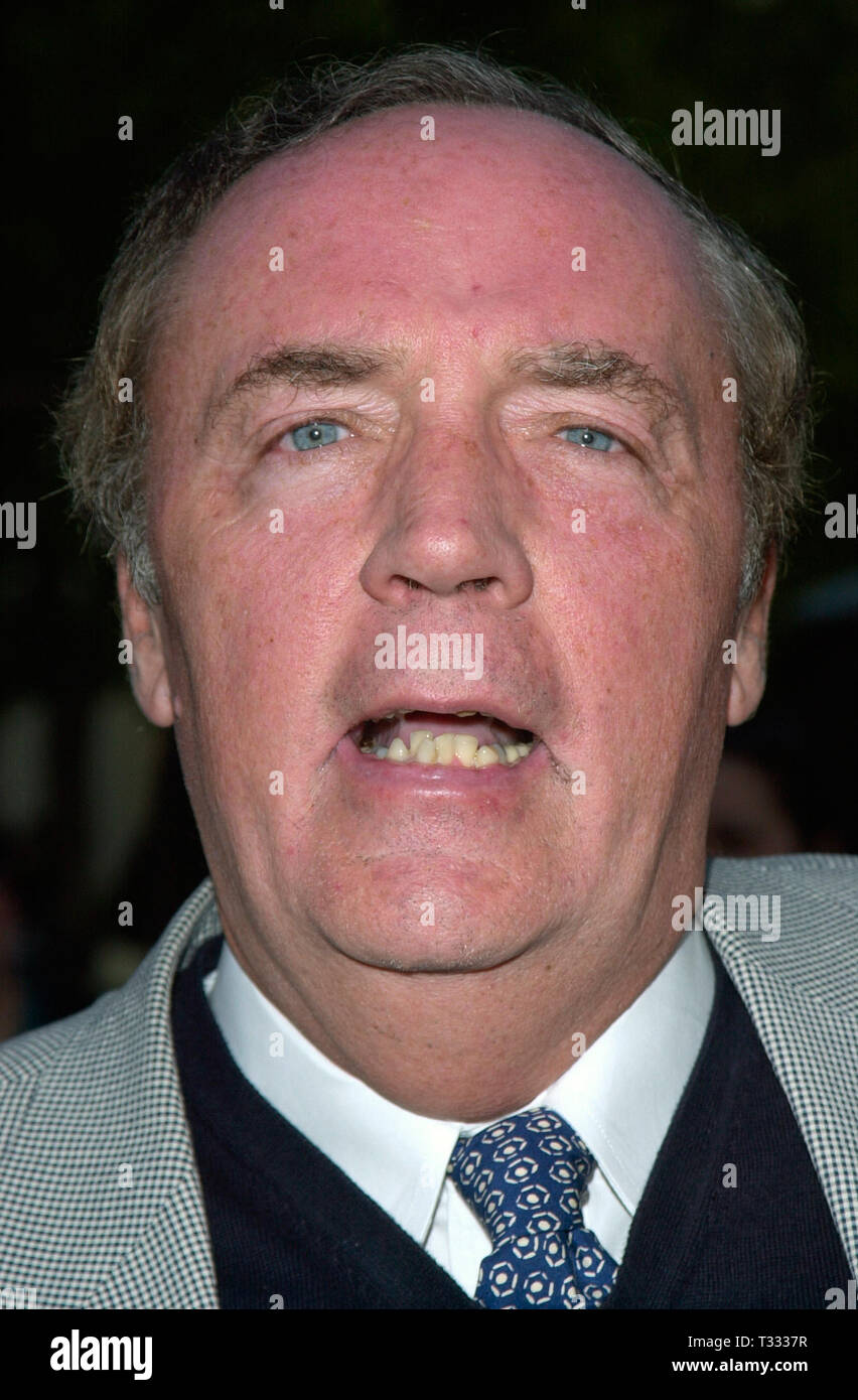 LOS ANGELES, CA. April 02, 2001: Novellist JAMES PATTERSON at Hollywood ...