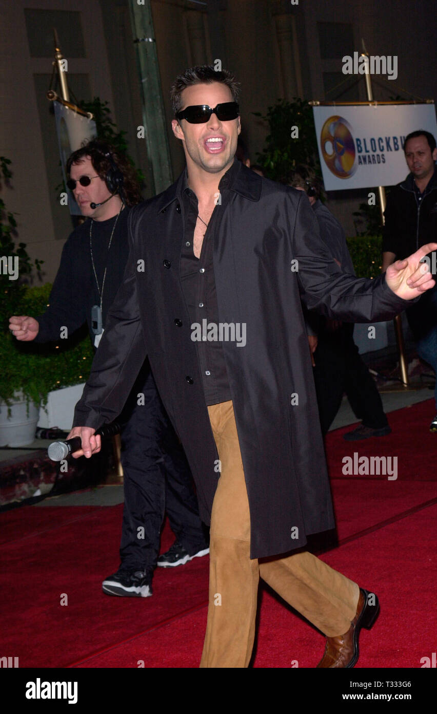 LOS ANGELES, CA. April 10, 2001: Pop star RICKY MARTIN at the 2001 ...