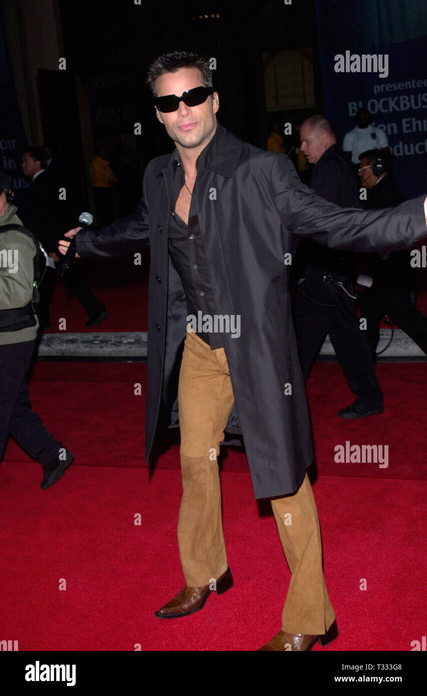 LOS ANGELES, CA. April 10, 2001: Pop star RICKY MARTIN at the 2001 ...