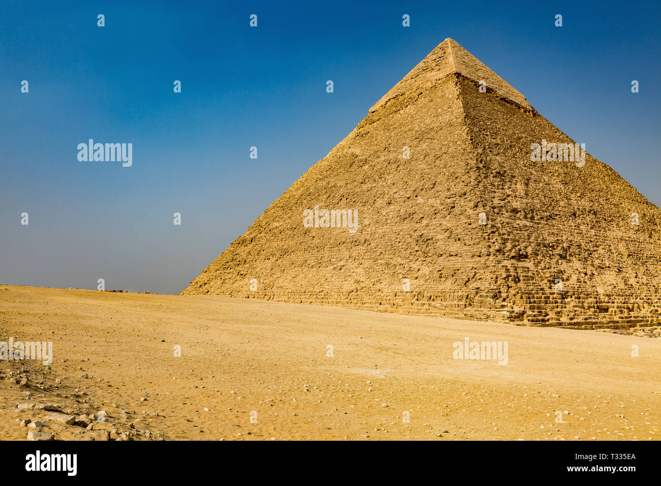 A view of the Great Pyramid on the Giza Plateau in Egypt Stock Photo ...