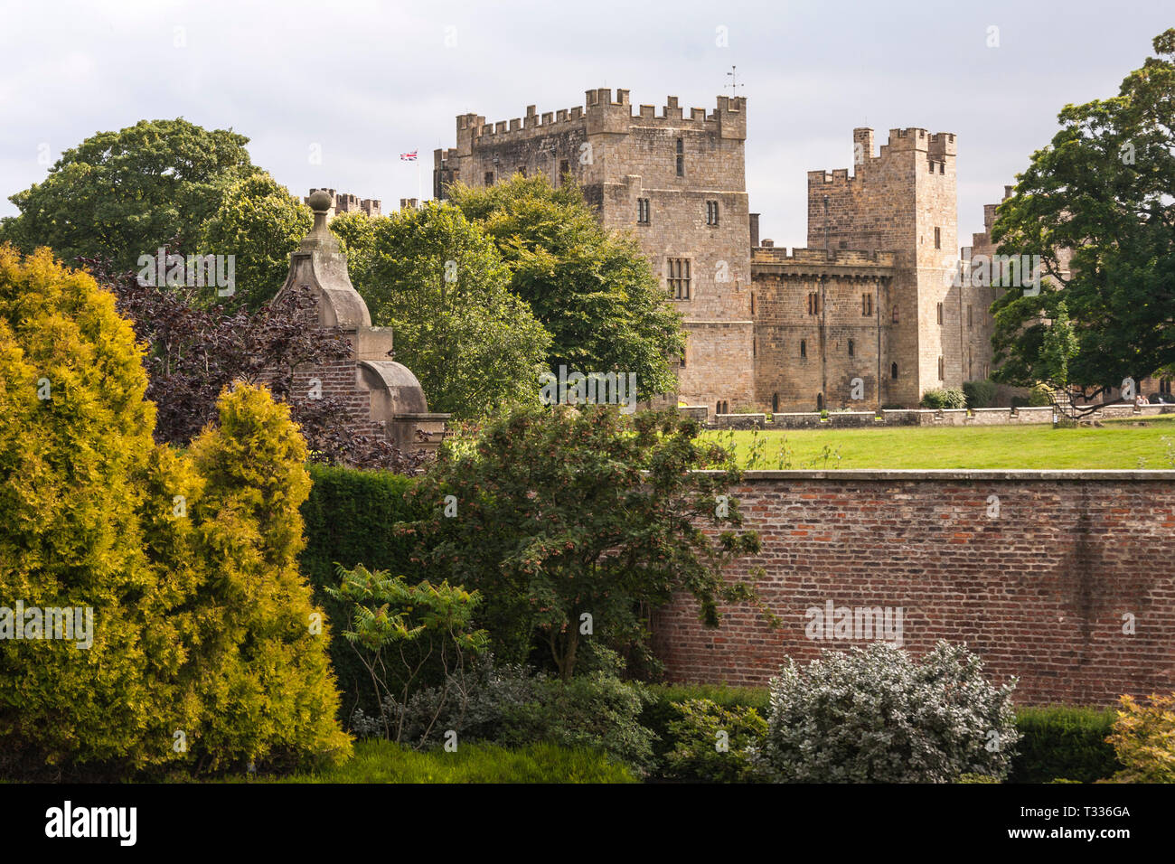 Staindrop hi-res stock photography and images - Alamy