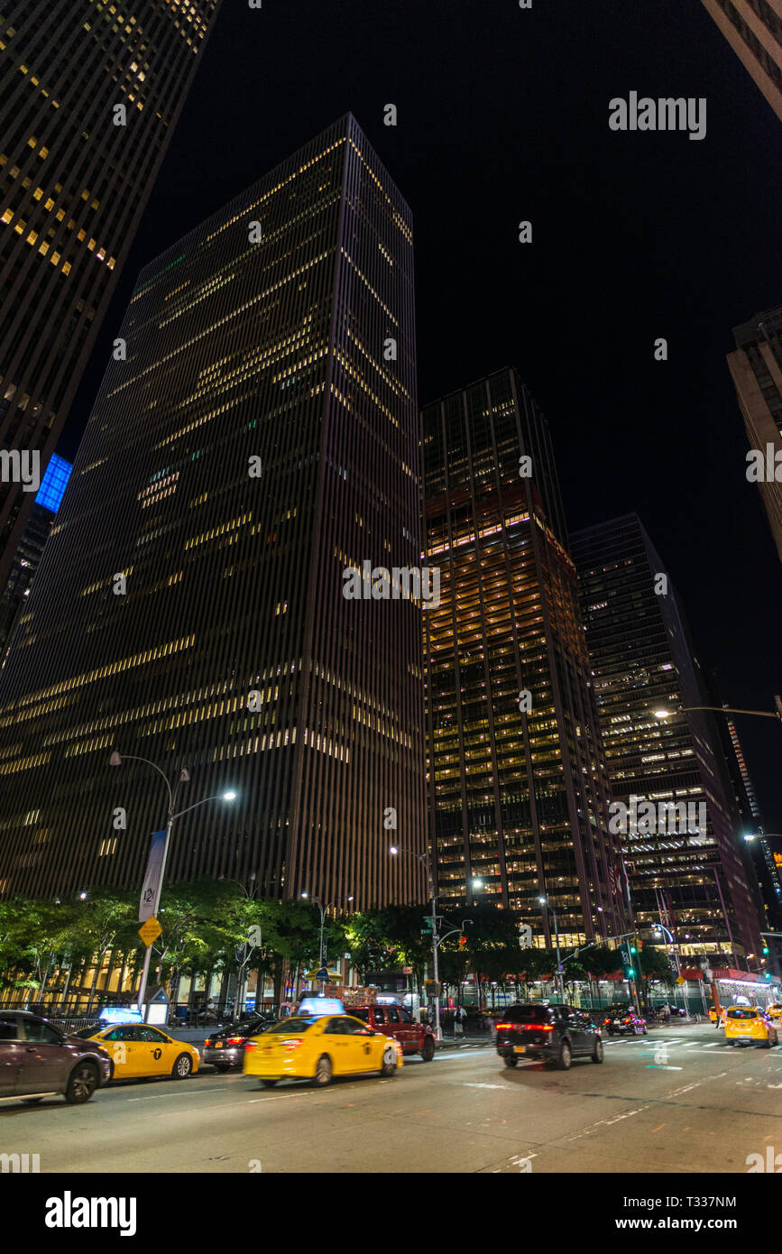 50 rockefeller center hi-res stock photography and images - Alamy