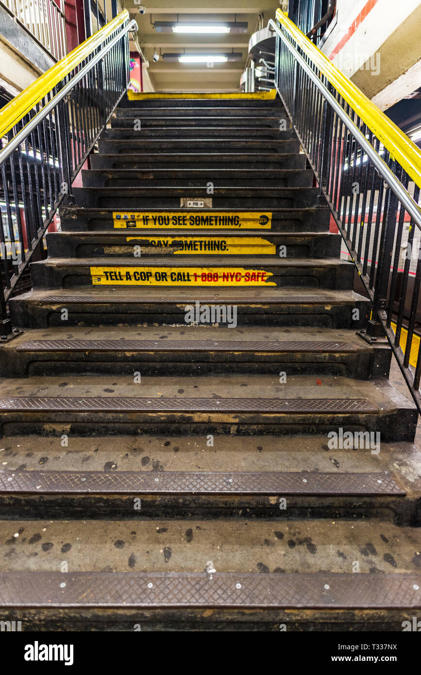 Worn railing hi-res stock photography and images - Alamy