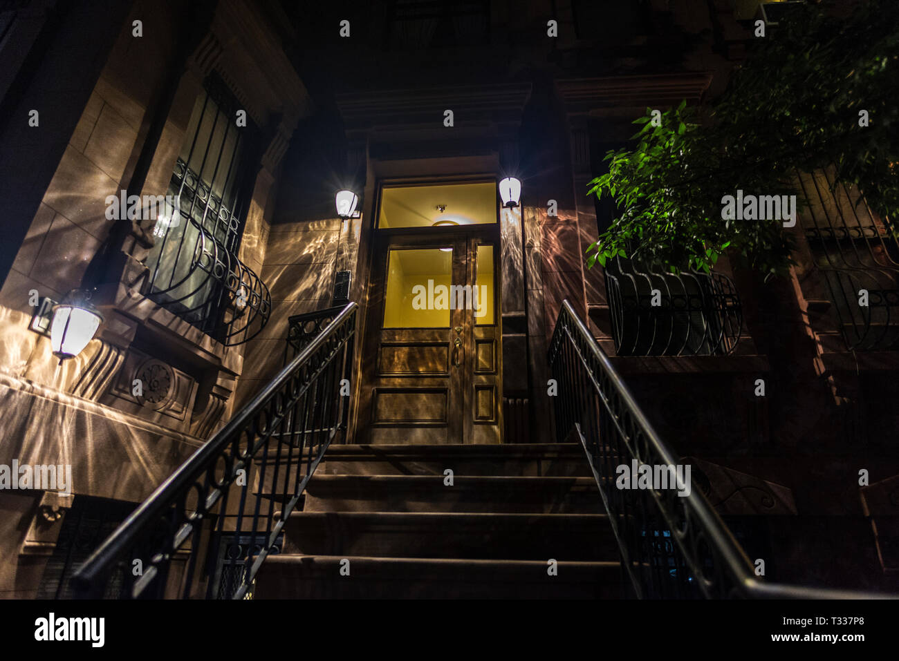 Wrought iron gate night hi-res stock photography and images - Alamy