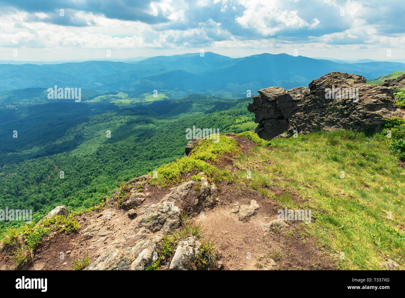 Stunning position hi-res stock photography and images - Alamy