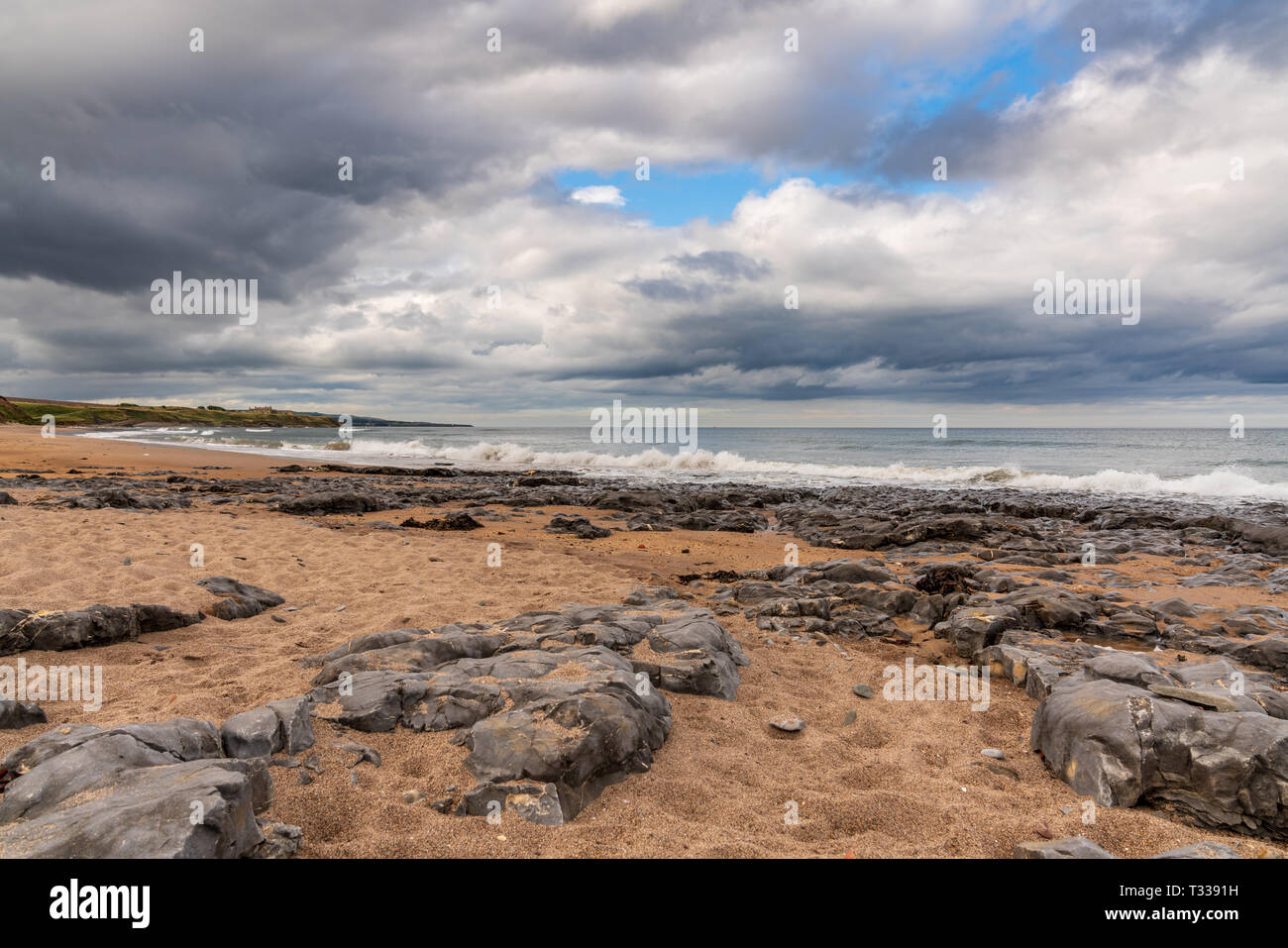 Cocklawburn beach hi-res stock photography and images - Alamy