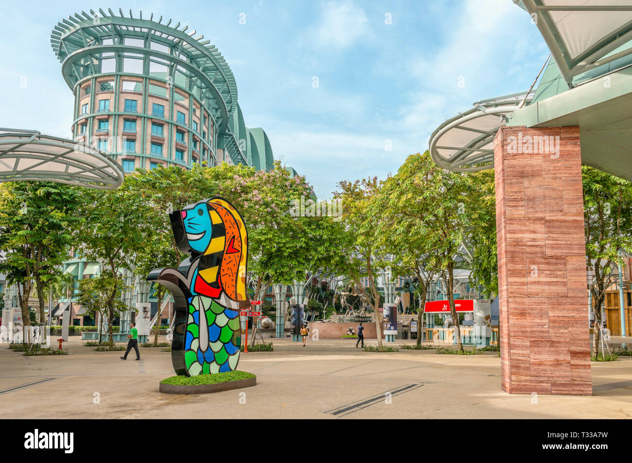 The plaza shopping centre hi-res stock photography and images - Alamy