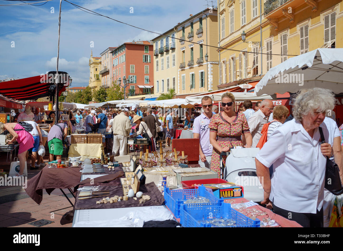 Cours Saleya market in Nice Stock Photo - Alamy