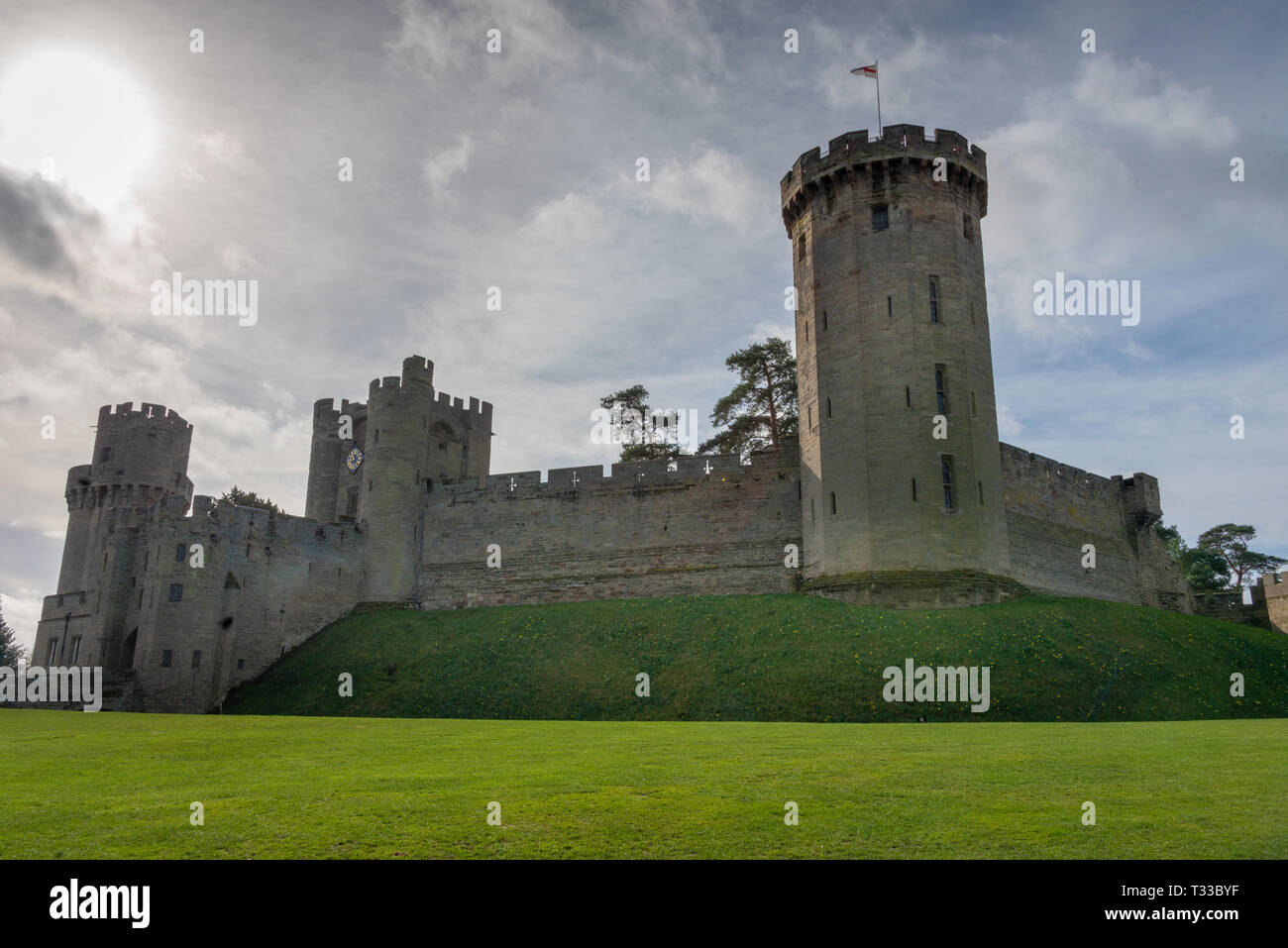 Guys tower warwick castle in hi-res stock photography and images - Alamy