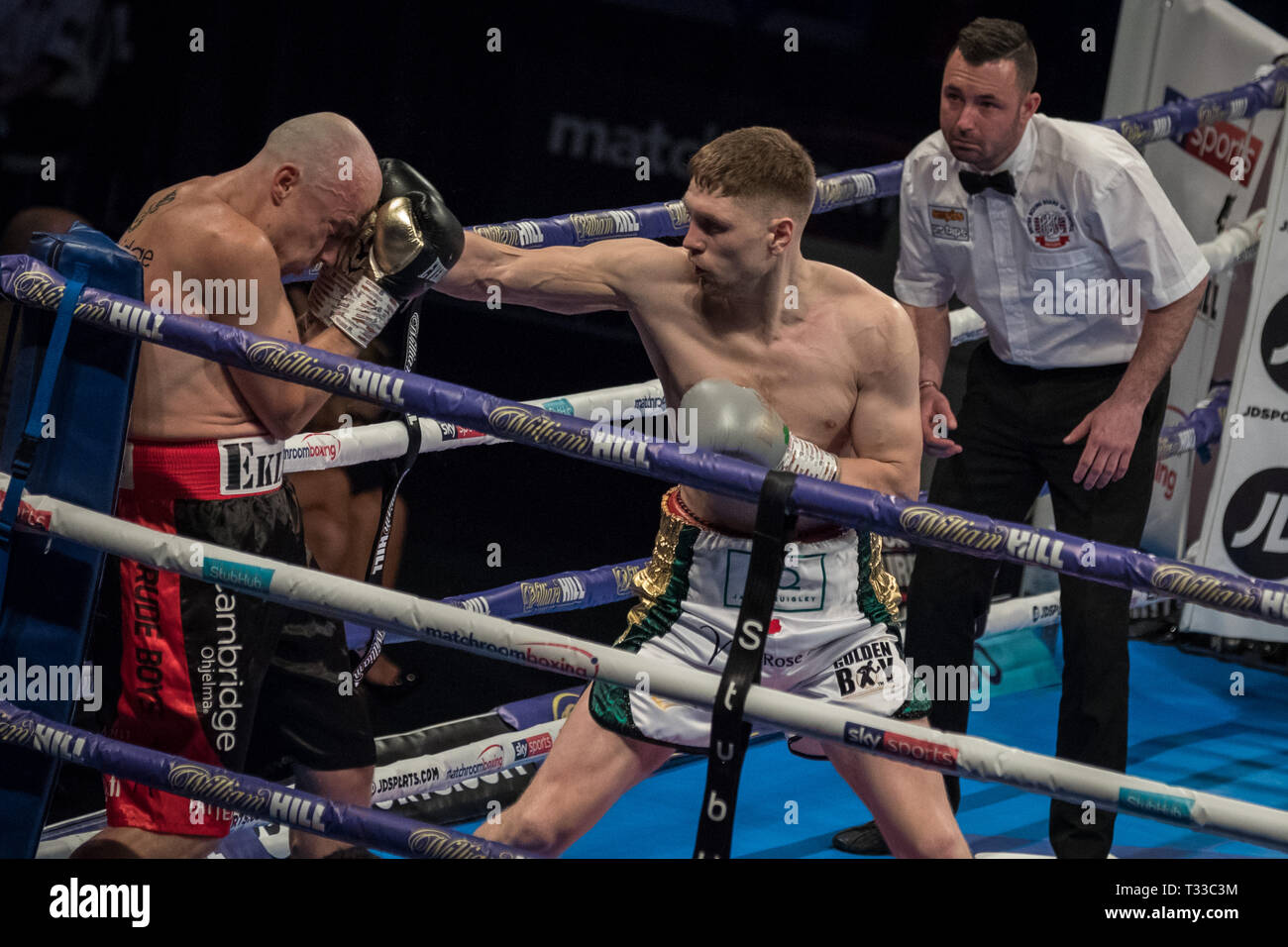 Jason Quigley vs Mathias Eklund. Quigley wins the Middleweight fight ...