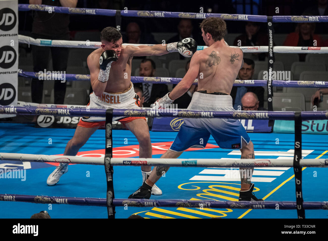 Tom Ansell vs Chris Adaway. Adaway wins the Super-Lightweight fight 39 ...