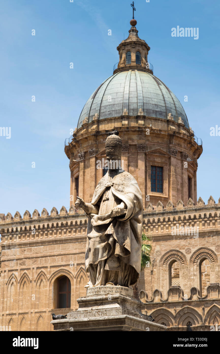 Destination destinations architecture hi-res stock photography and ...