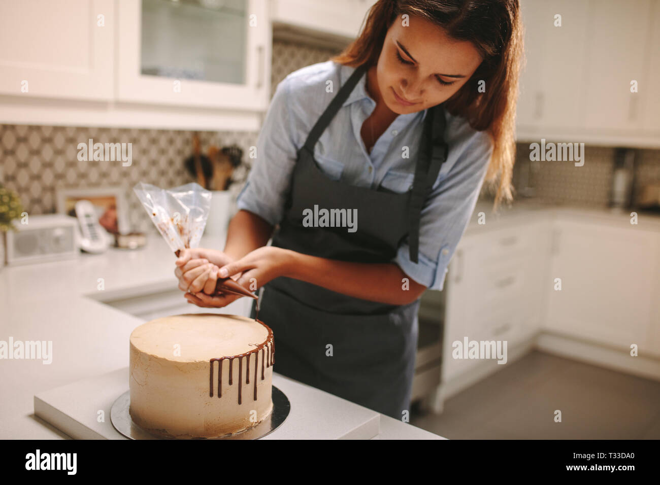 Professional cake hi-res stock photography and images - Alamy