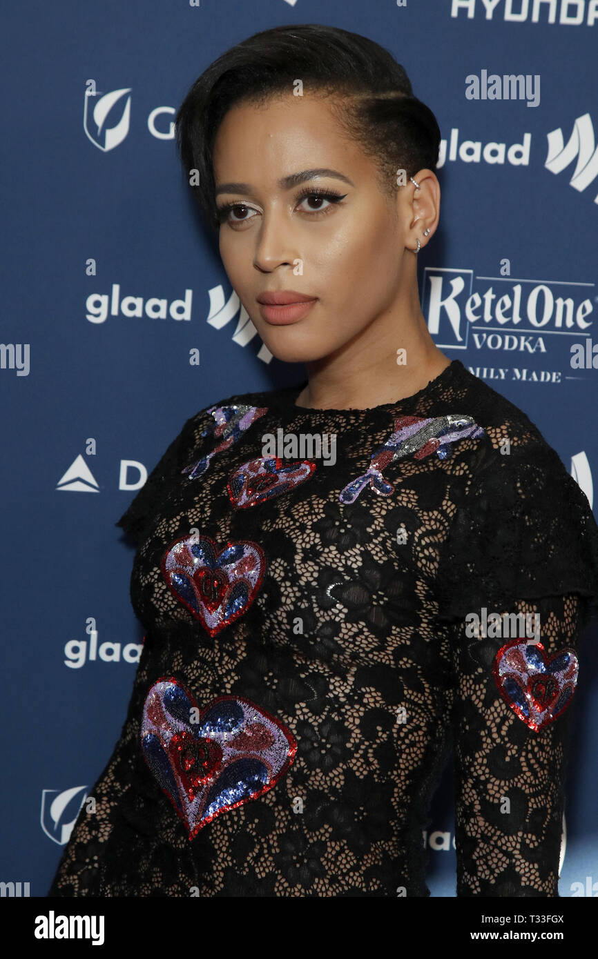 Isis king hi-res stock photography and images - Alamy