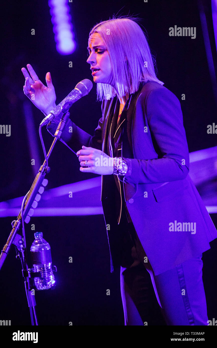 Amy macdonald singer 2019 hi-res stock photography and images - Alamy