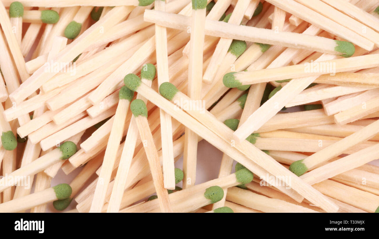 Green head matches hi-res stock photography and images - Alamy