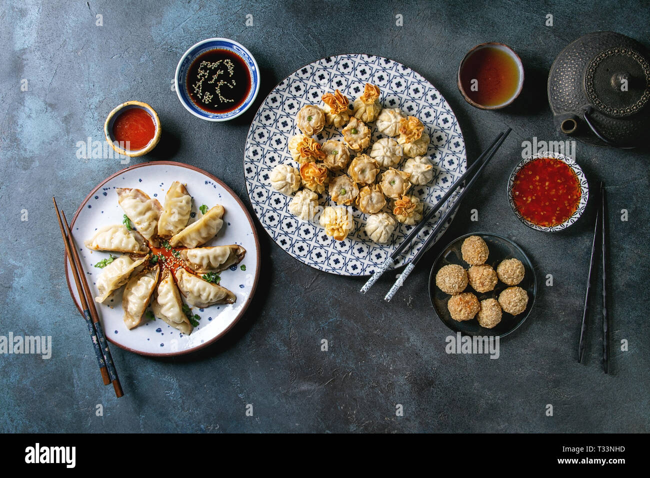 Dimsum overhead hi-res stock photography and images - Alamy