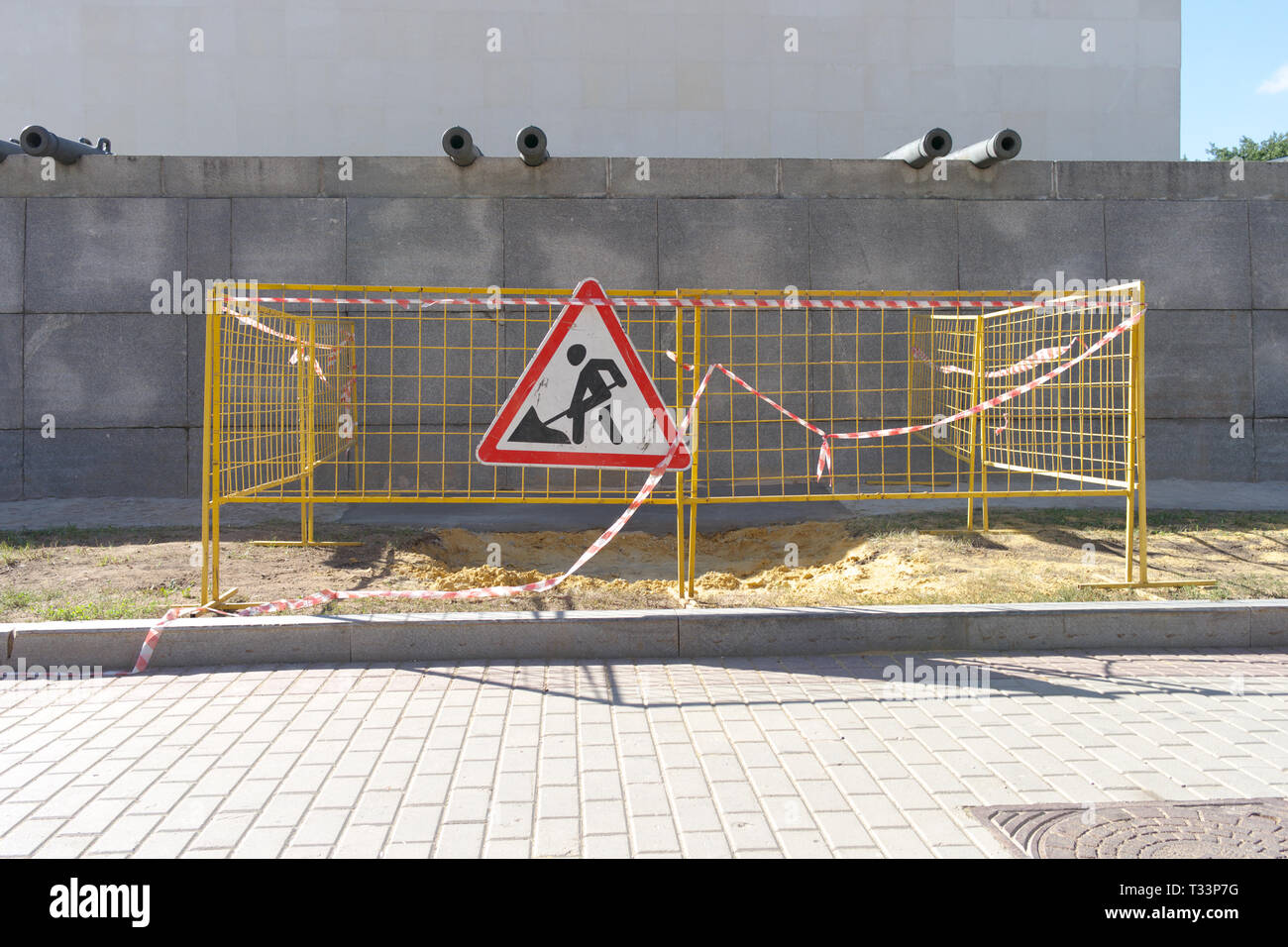road works sign Stock Photo - Alamy