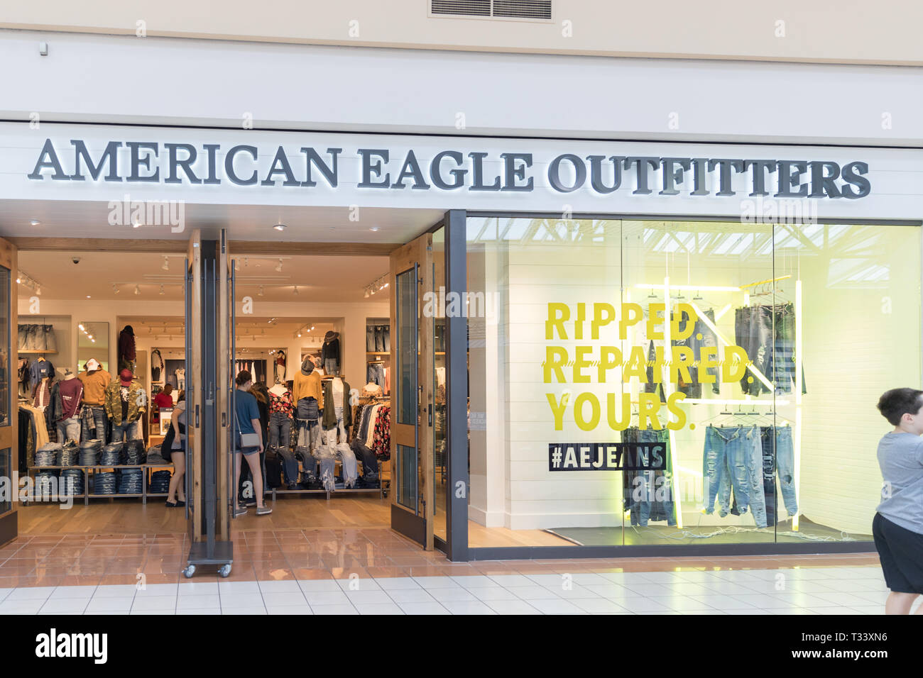 American Eagle Store Front