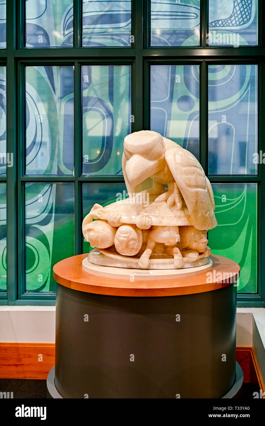 Bill reid gallery northwest coast hi-res stock photography and images ...