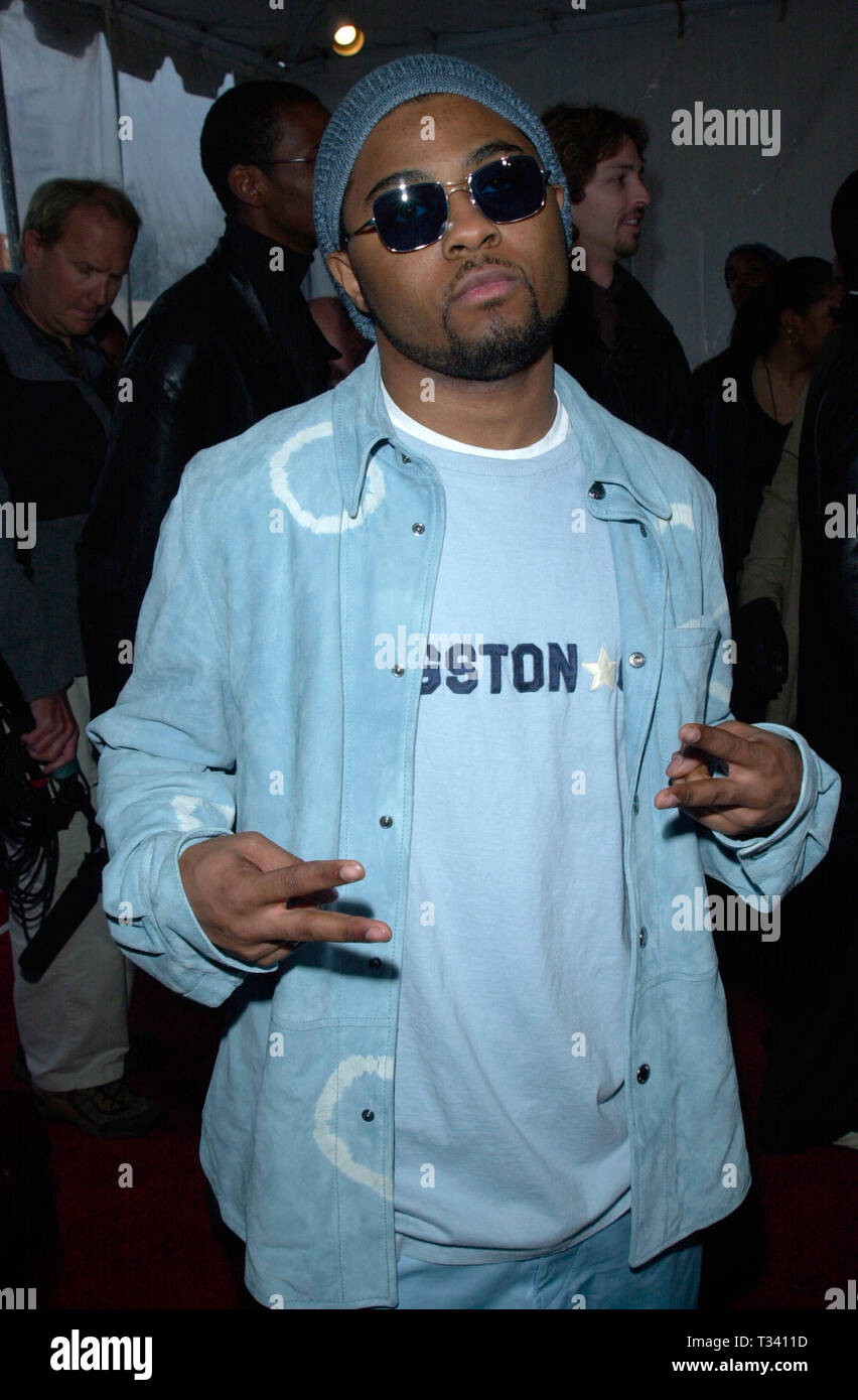 LOS ANGELES, CA. February 28, 2001: Singer MUSIC SOUL CHILD at the 15th ...