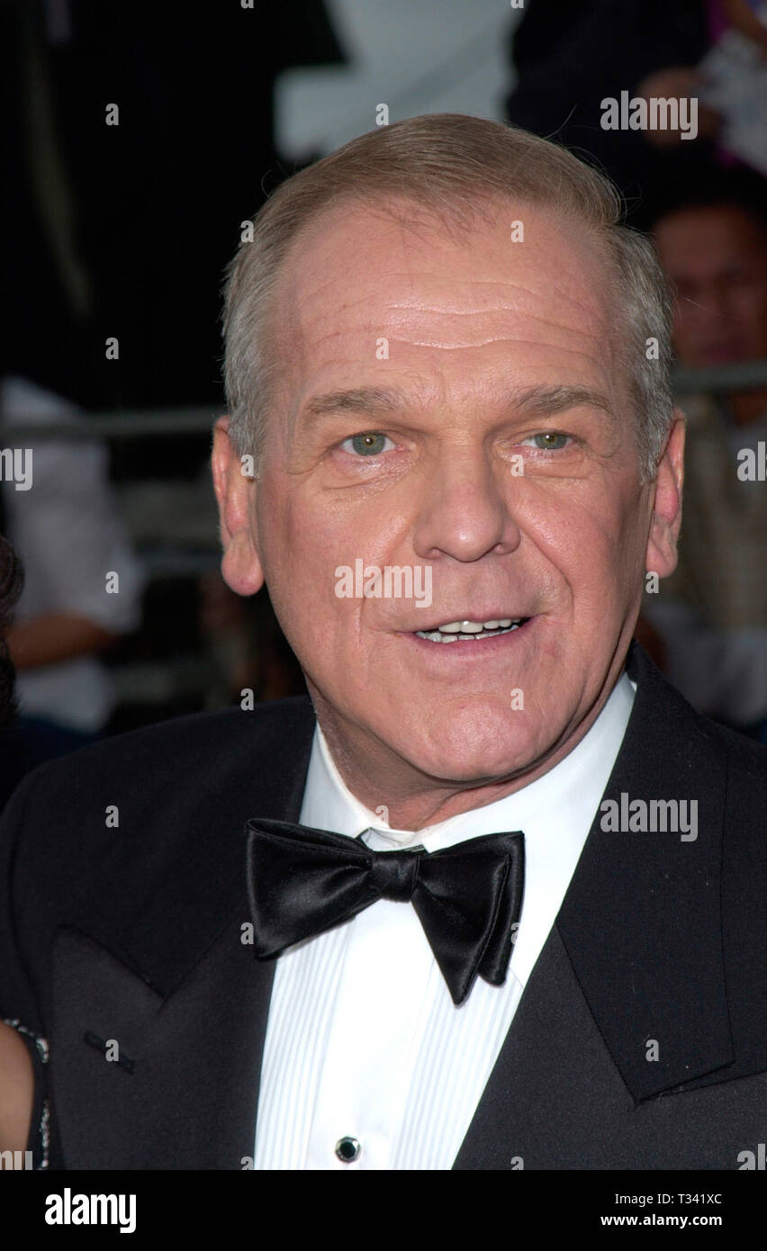 John spencer actor hi-res stock photography and images - Alamy