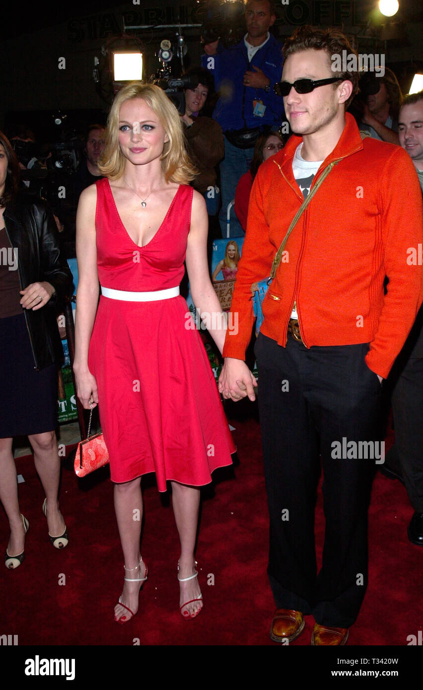 LOS ANGELES, CA. March 12, 2001: Actress HEATHER GRAHAM & fiance ...