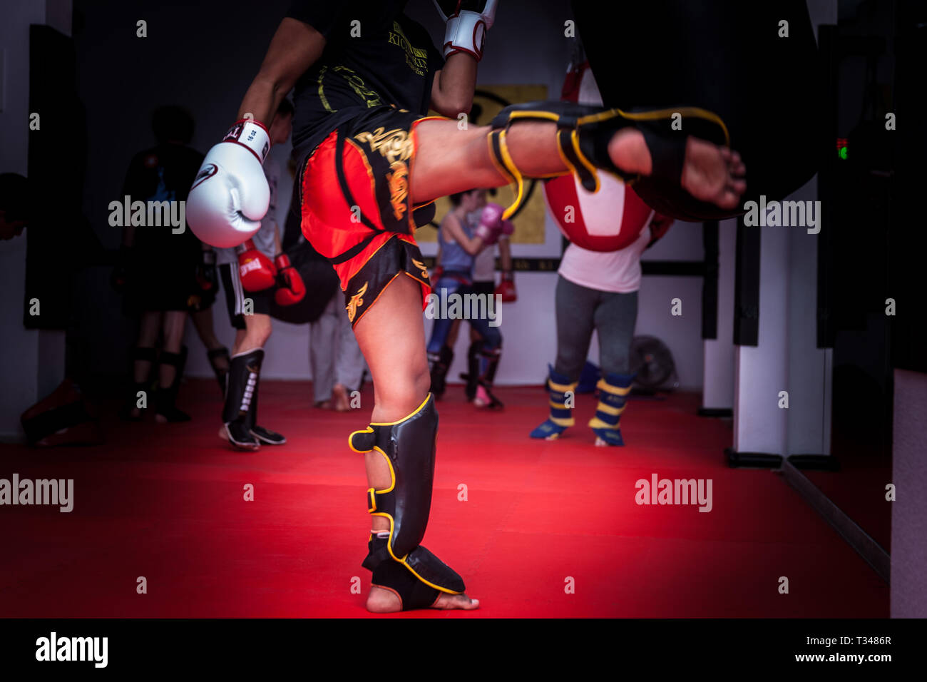 Light boxing sparring hi-res stock photography and images - Alamy