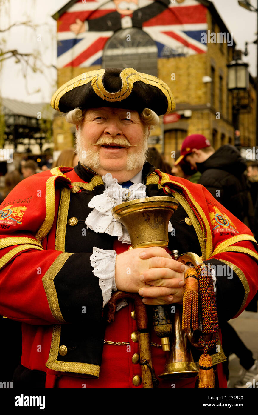 Medieval town crier hi-res stock photography and images - Alamy