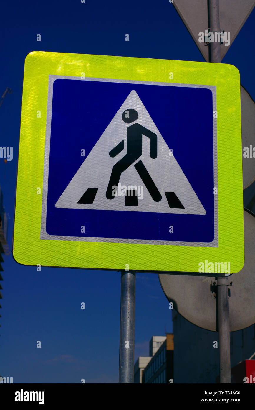 pedestrian crossing sign on street Stock Photo - Alamy