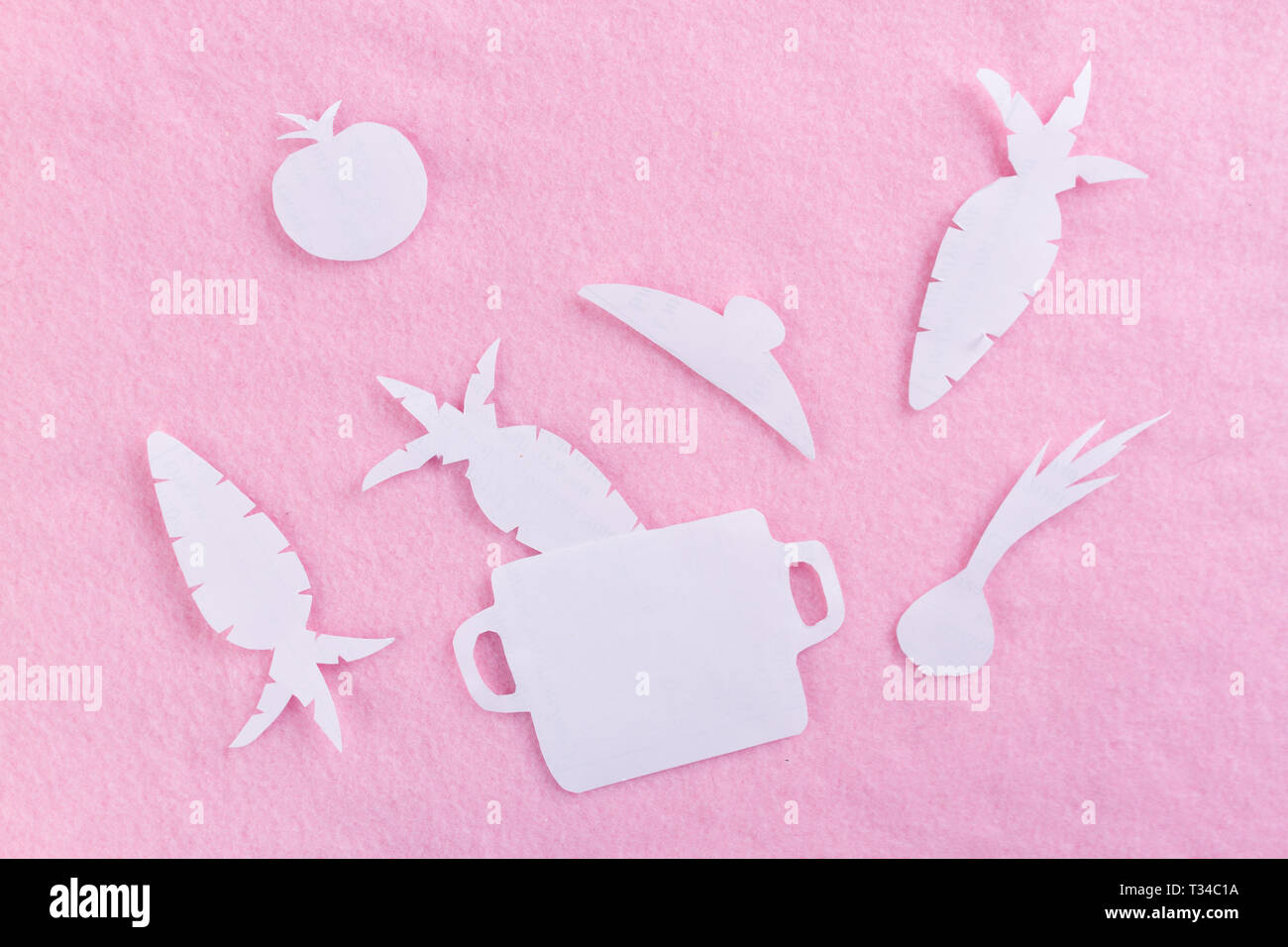 cooking pan on pink background. soup cooking concept Stock Photo - Alamy