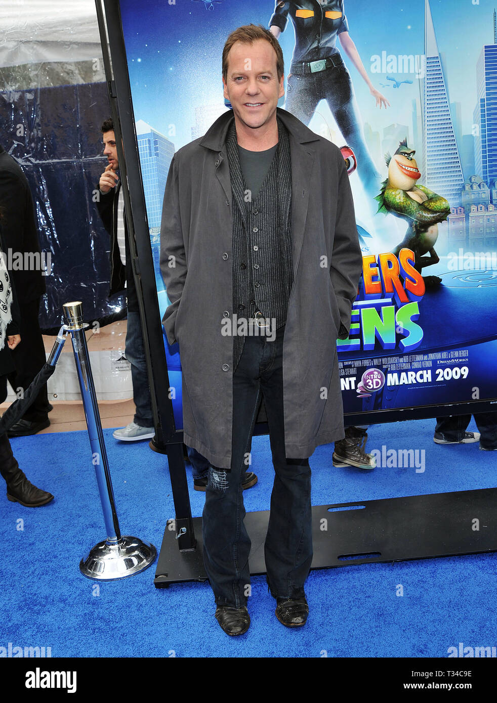Kiefer Sutherland - Monsters Vs Aliens Premiere at the Gibson ...